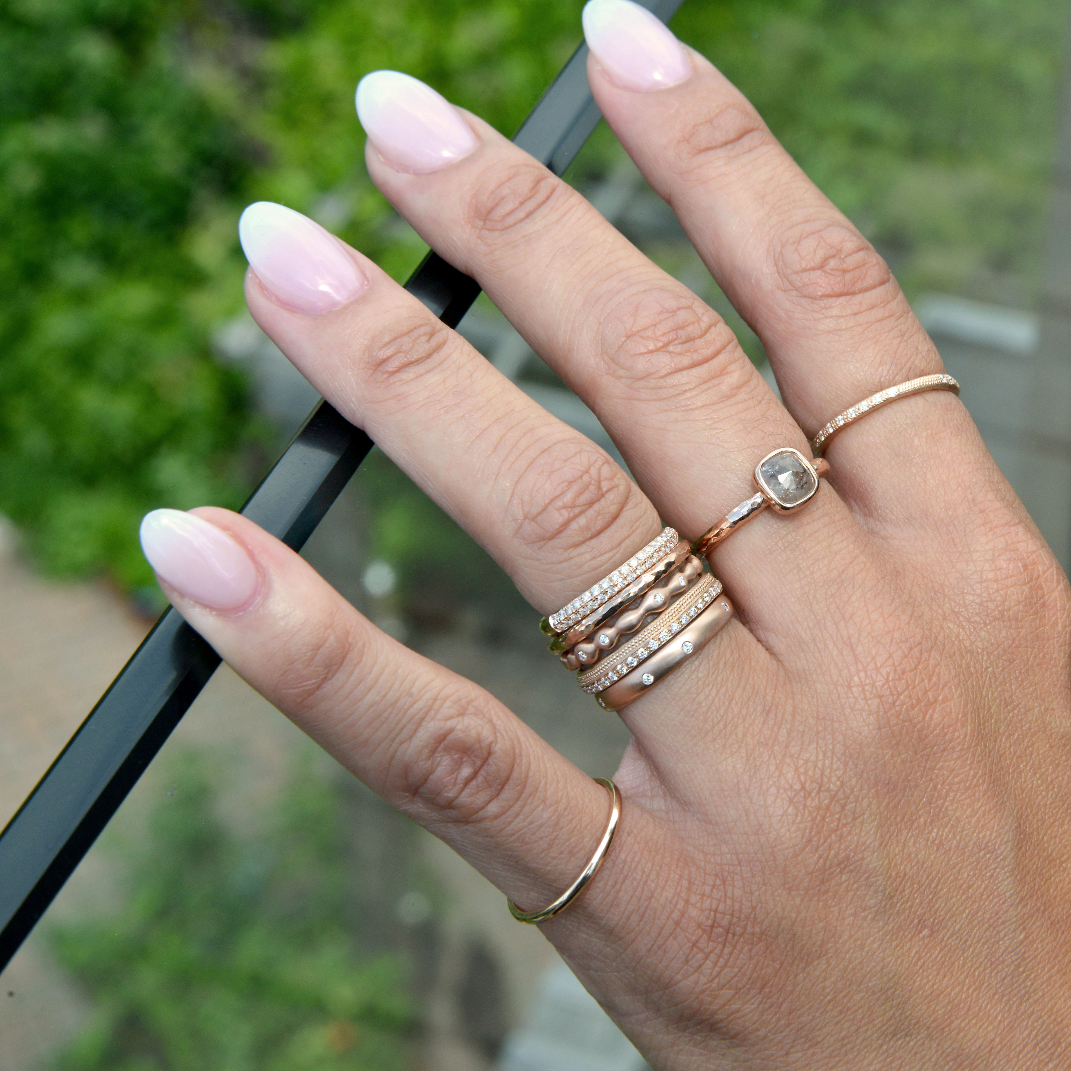 Gold Wavy Stardust Band – Anne Sportun Fine Jewellery